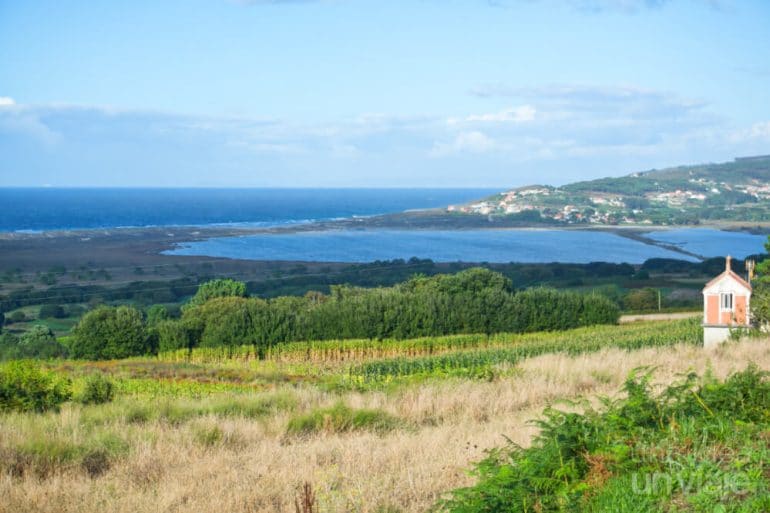 Qué ver en Carballo, surf y arte urbano en A Costa da Morte