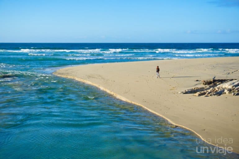 Qué ver en Carballo, surf y arte urbano en A Costa da Morte