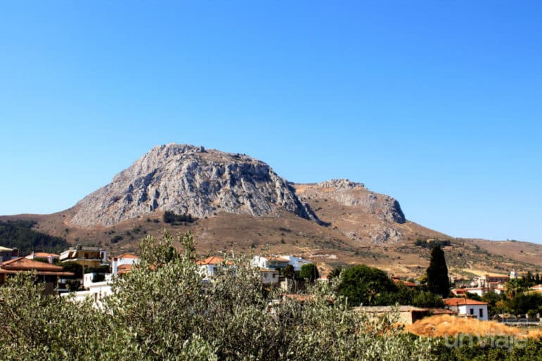 Qué ver en CORINTO: visita, horarios e historia